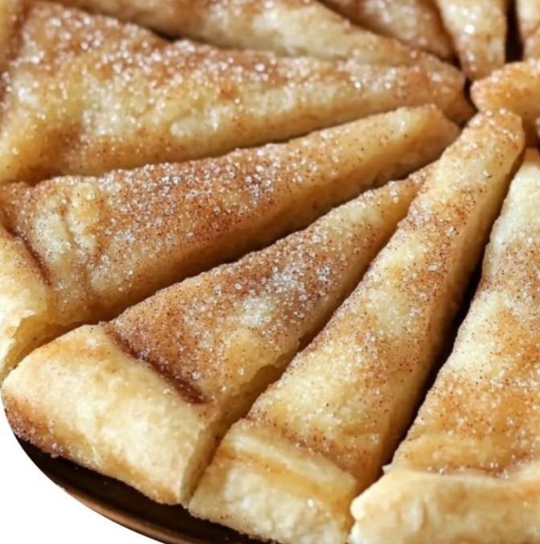 Cinnamon-Sugar Pizza made with Crescent Rolls – Anas Food